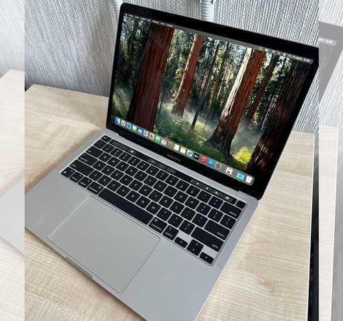 MacBook pro 13" 2020 m1 8/512 gb