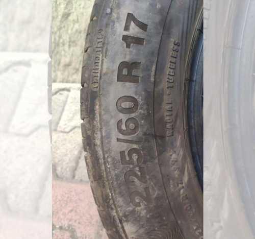 Continental ContiPremiumContact 5 225/60 R17