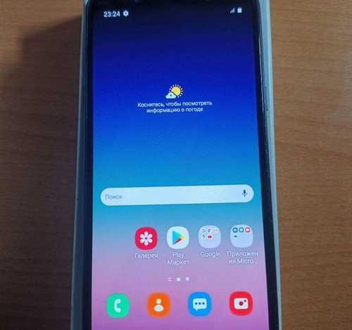 Samsung Galaxy A6, 3/32 ГБ