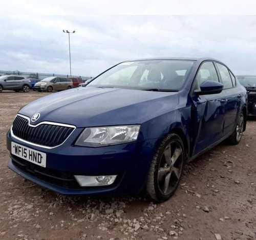 Дроссельная заслонка 04L128063P Skoda Octavia A7