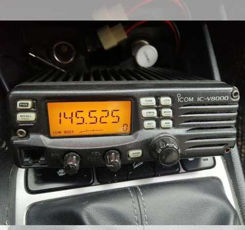 Автомобильная радиостанция icom IC-V8000