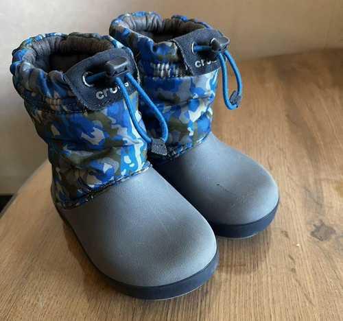 Резиновые сапоги crocs