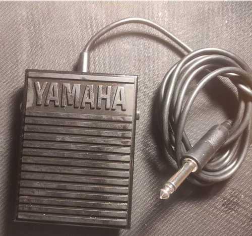 Педаль сустейна yamaha