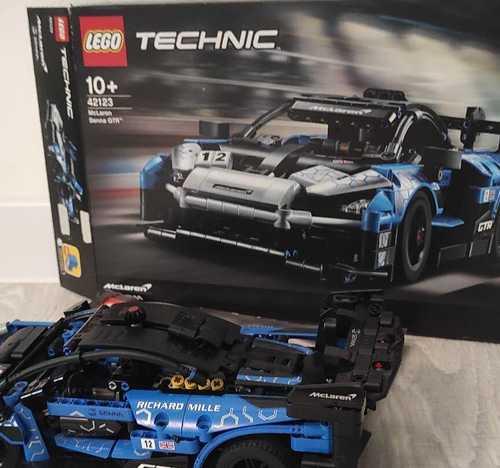 Lego Technic 42123