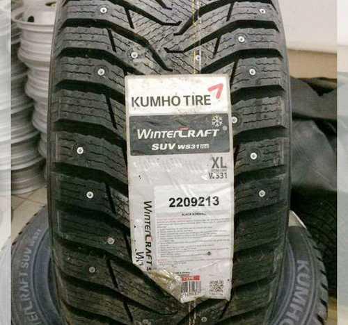 Kumho WinterCraft SUV Ice WS31 215/60 R16 99T