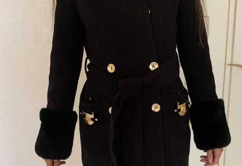 Пальто кашемировое с натуральным мехом