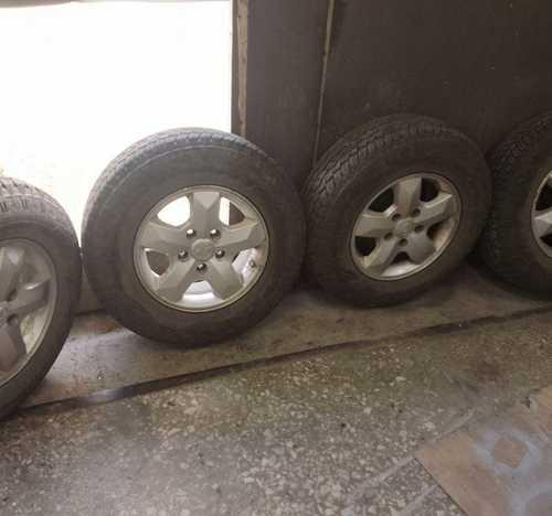 Toyo Open Country A/T Plus 225/75 R16 104T