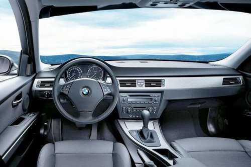 BMW E90 Салон