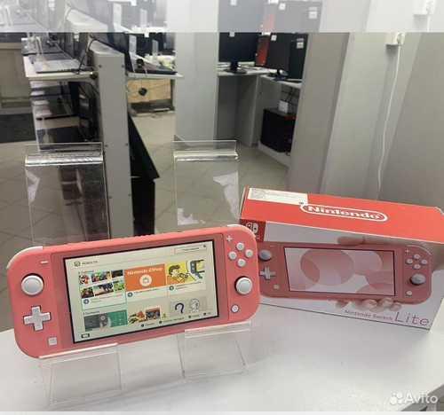 Л44) Nintendo Switch Lite