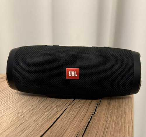 Колонка jbl charge 3