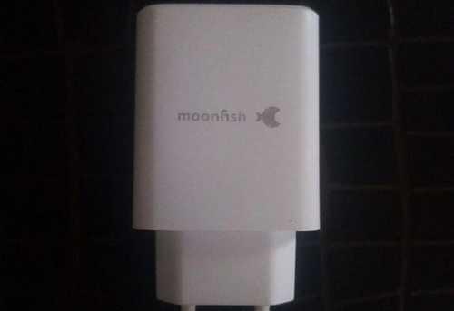 Сетевое зарядное устройство Moonfish