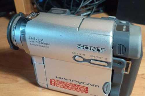 Видеокамера sony handycam