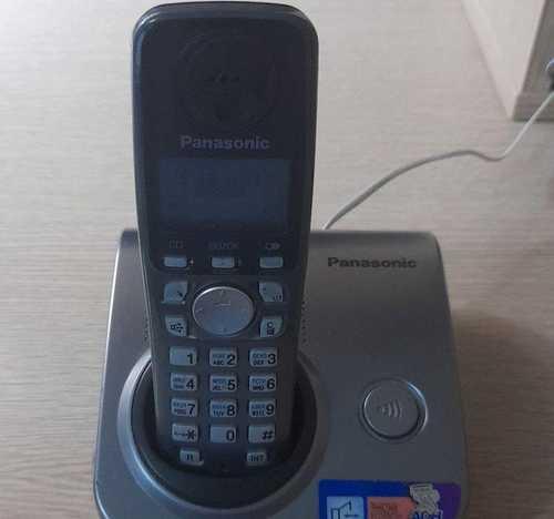 Радиотелефон Panasonic KX-TG7205RU