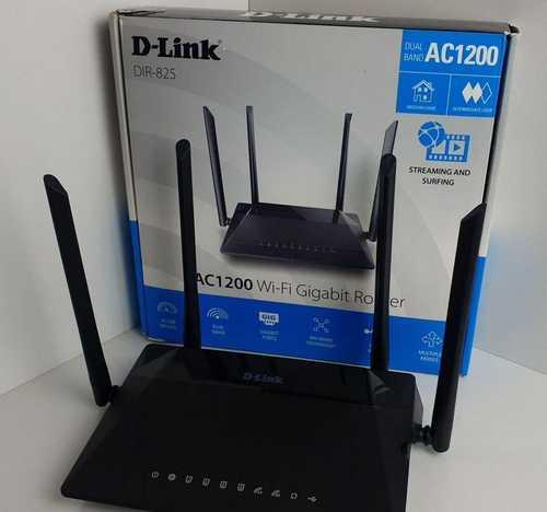 Роутер D-Link AC1200 WiFi Gigabit Router