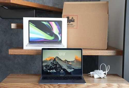 MacBook Pro 13 M1 16gb 256
