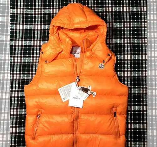 Жилетка moncler с капюшоном (Арт.78676)