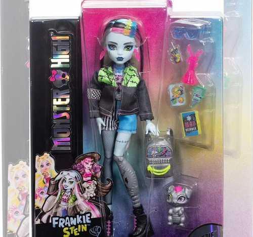 Кукла Monster High Core Doll Фрэнки HXH73