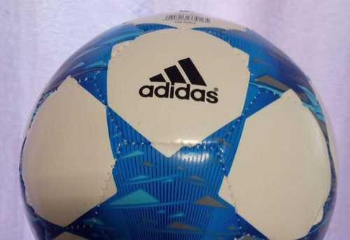 Футбольный мяч adidas мини, реплика