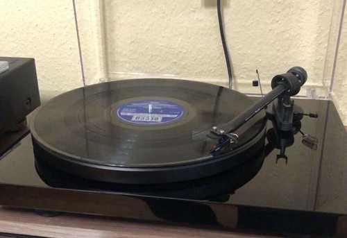 Pro-Ject Debut RecordMaster II Piano