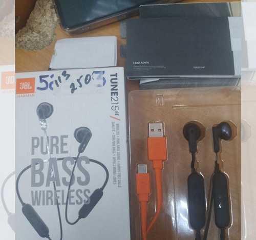 Беспроводные наушники JBL tune 215 TWS