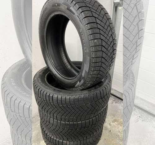 Pirelli Ice Zero 225/50 R17