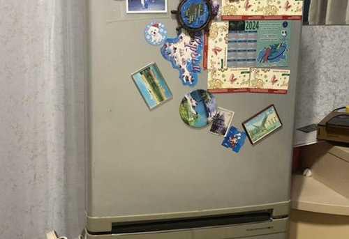 Холодильник небольшой Hansa