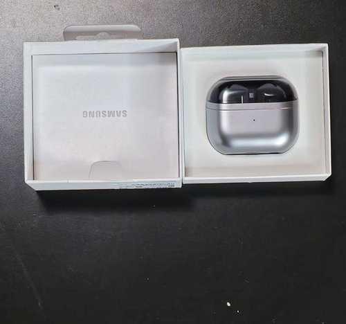 Samsung galaxy Buds3