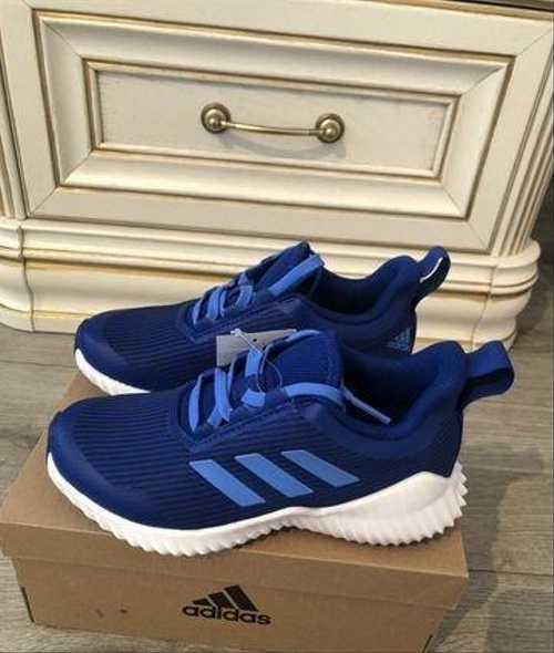 Кроссовки adidas Адидас (новые) р30