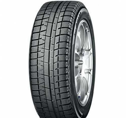 Yokohama Ice Guard IG50  215/55 R16 93Q