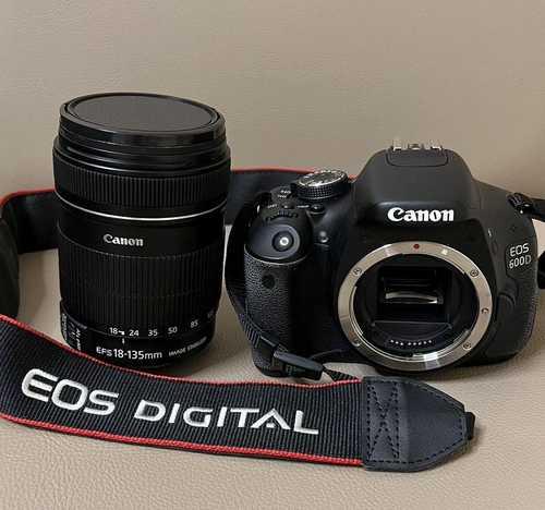 Canon EOS 600d   объектив EFS 18-135 mm