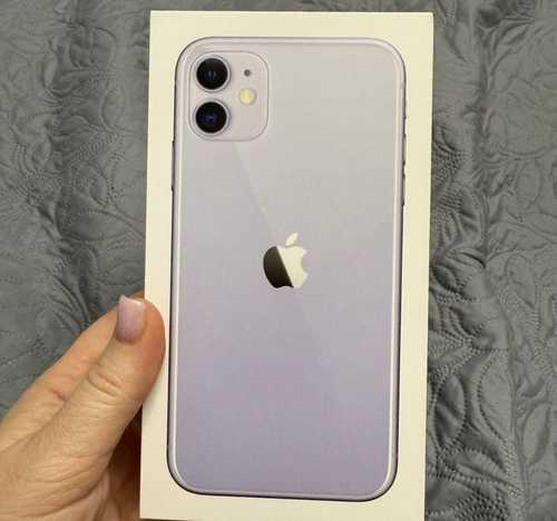 Коробка с чеком от iPhone 11
