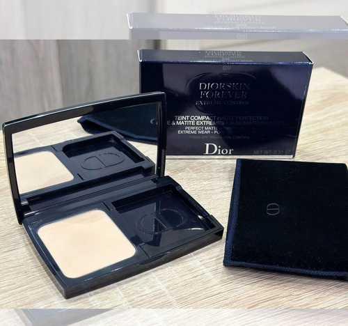 Dior Diorskin Forever, тон 20 Light beige