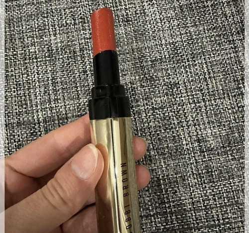 Bobbi brown помада