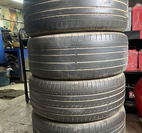 Yokohama BlueEarth RV02 235/55 R17