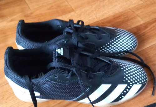 Футзалки Adidas Predator 35р