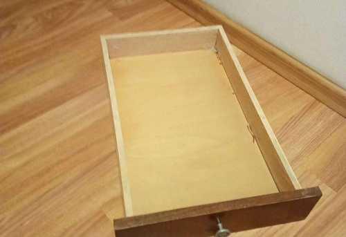 Ящик деревянный стола