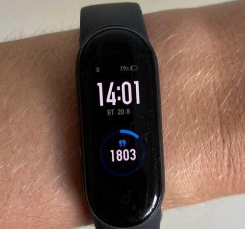 Фитнес браслет xiaomi mi band 5