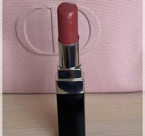 Помада Chanel Rouge Coco Bloom