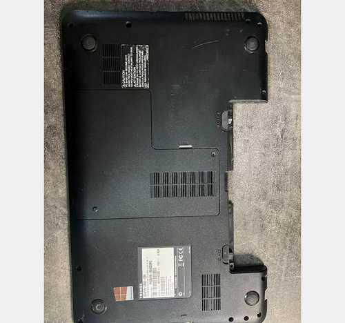 Поддон toshiba satellite c850-e3k