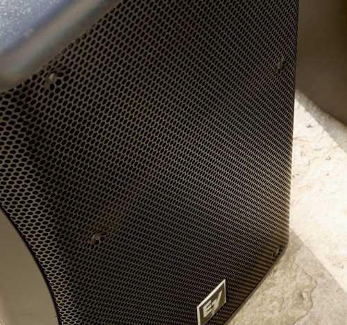 Electro Voice Zx5
