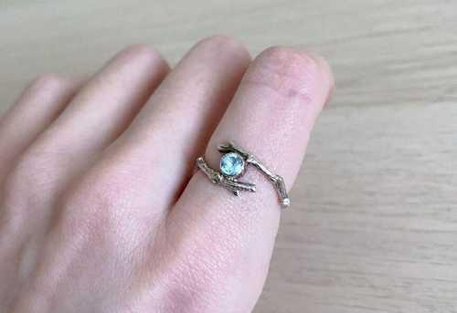 Серебряное кольцо ручной работы