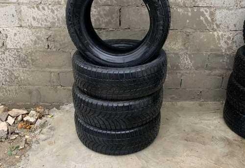 Lassa Competus H/L 235/60 R18 107T