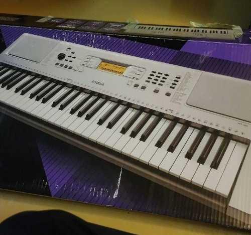 Клавишный инструмент (Синтезатор) Yamaha YPT-360