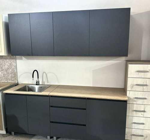 Кухня кухонный гарнитур 2,0 м готовое решение