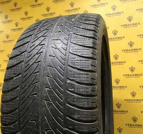 Goodyear UltraGrip 8 Performance 245/45 R17 99V