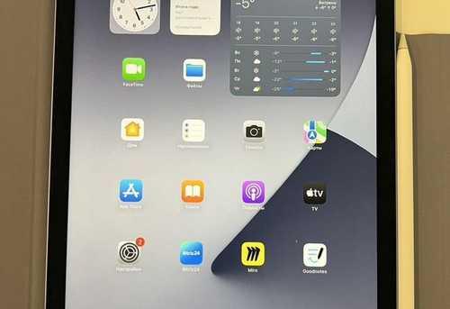 Apple iPad Air (2022) 5th Gen, + стилус apple2 ори
