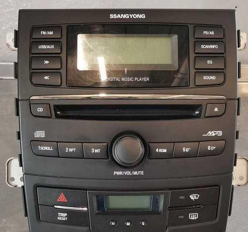 Аудиосистема 2DIN c CD (MP3)  часы SsangYong Actyo