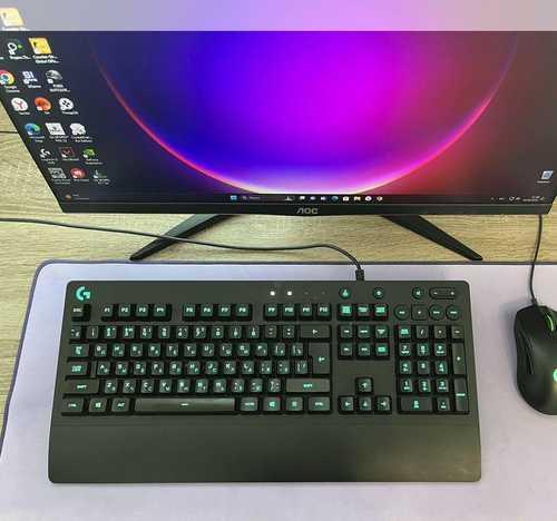 Комплект игровой переферии Logitech