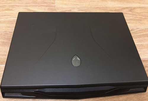 Компактный игровой ноутбук Alienware m11x
