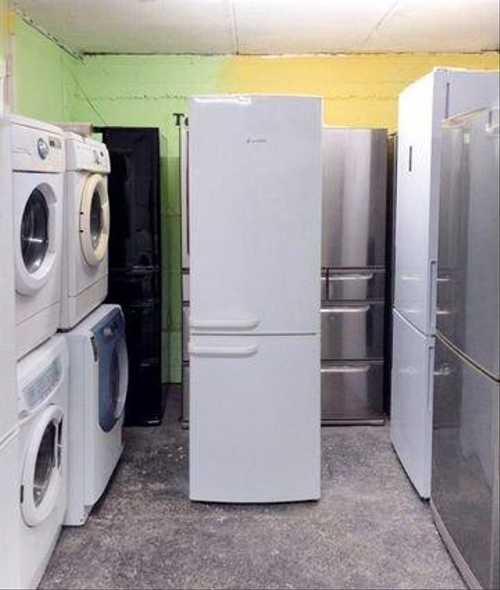 Холодильник Bosch белый высокий